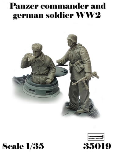 Ardennes Miniature 35019 Panzer comm. and german soldier WW2 1