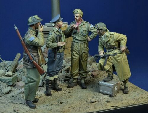 D-DAY miniature studio 35205 Canadians in Caen 1944