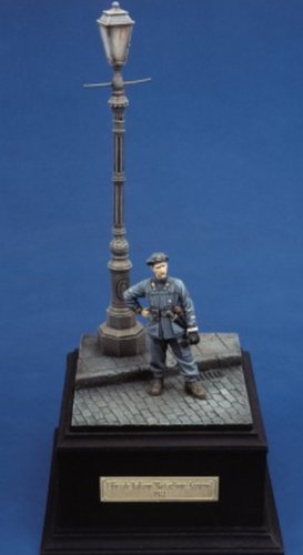 Royal Model di R. Reale 194 Italian Officer Btg. Azzurro with base WWII
