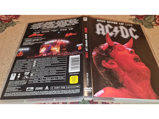 AC/DC - Stiff upper lip live DVD