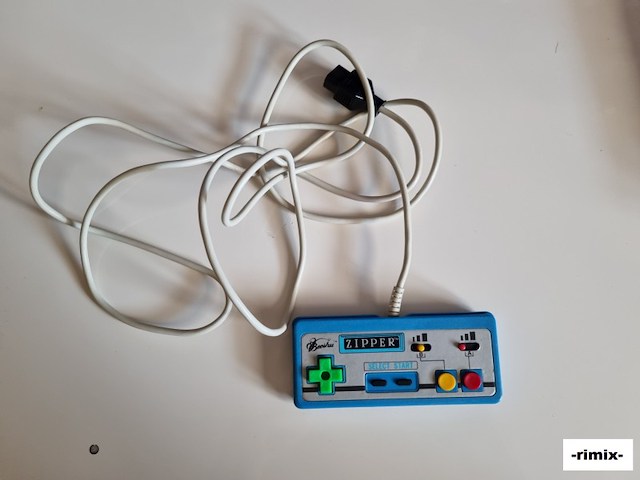 NES Zipper kontroler