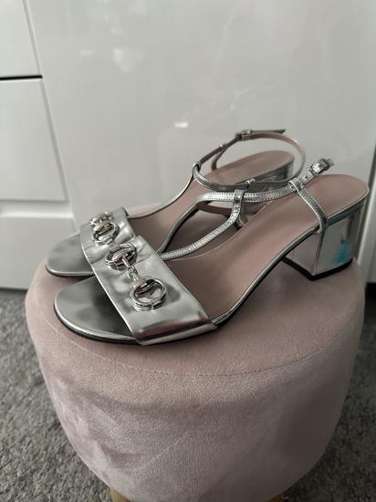 Gucci srebrne sandale