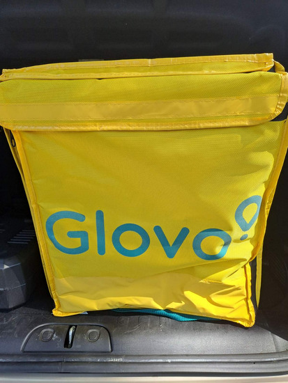 Glovo torba