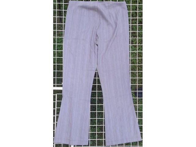 pantalone prugaste veći broj 46-48