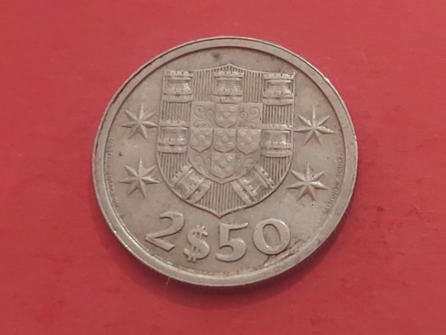 Portugal  - 2,5 escudos 1973 god