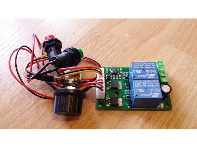 PWM Regulator DC motora   6V-24V 3A  sa promenom smera