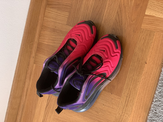 Nike AirMax 720