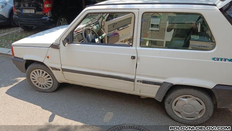 Fiat Panda Kompletan Auto U Delovima