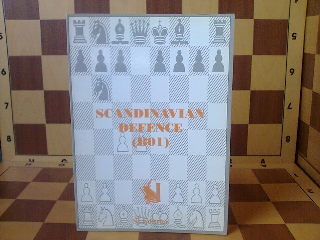 Scandinavian Defence B 01 (sah)