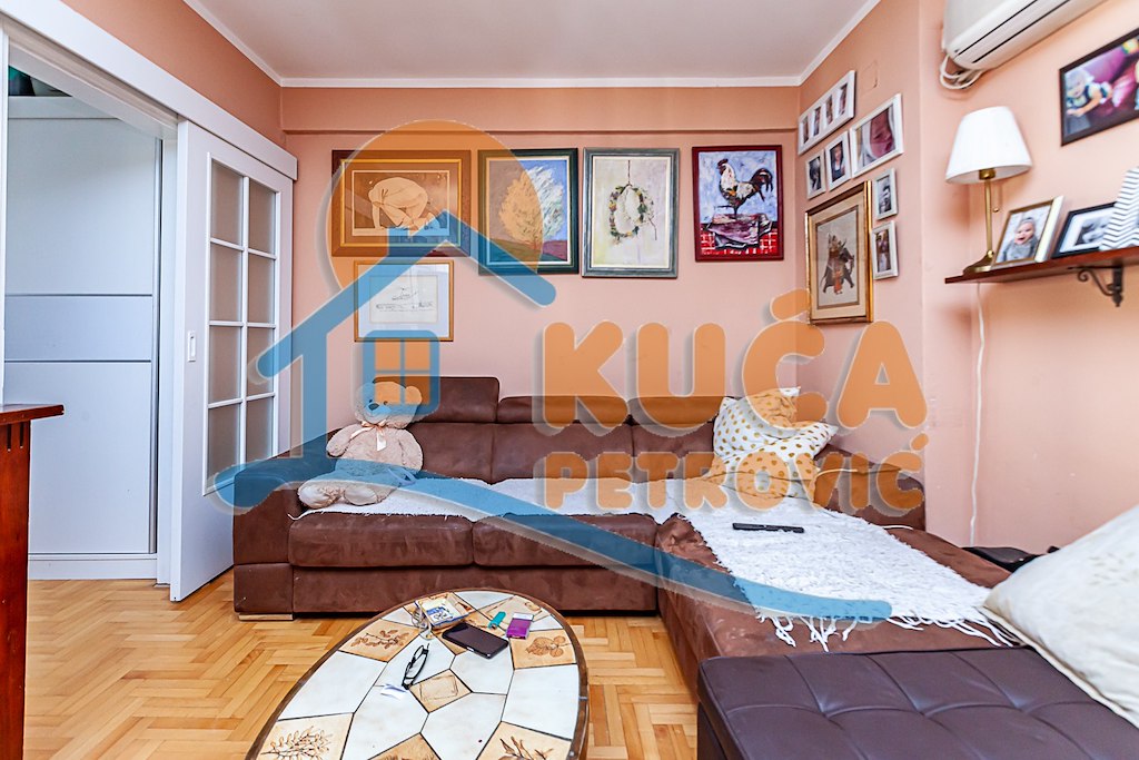 Stan,NOVI SAD,TELEP 57m2,123090€ , ID: 1059309