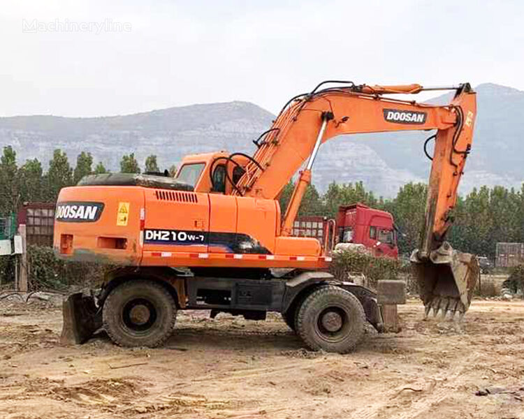 Doosan DH210W-7 bager točkaš