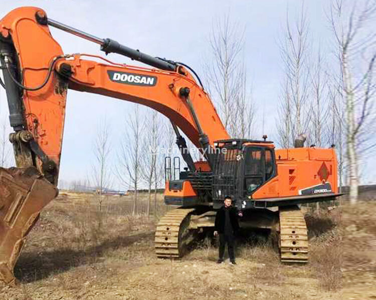 Doosan DX800LC-9C bager guseničar