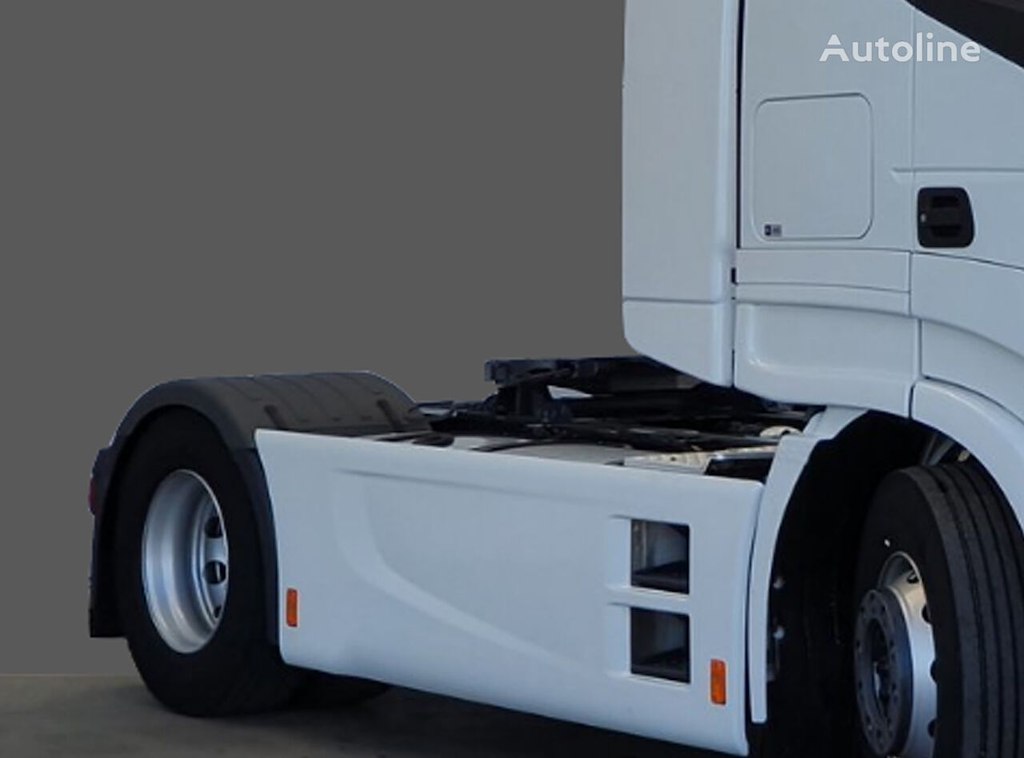 IVECO HI WAY Sideskirts / Fairings spojler za IVECO Stralis Euro 6 Hi-Way Hi-Road kamiona