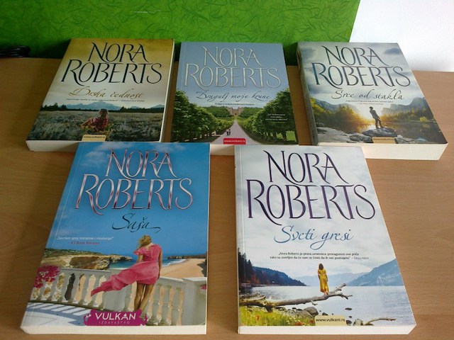 Nora Roberts Komplet 5.knjiga    ,novo ➡️ ➡️