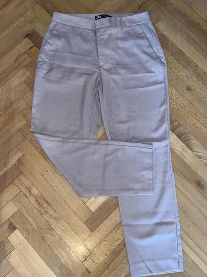 Zara pantalone