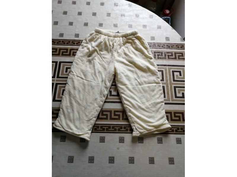 PANTALONE ZA BEBCA 6 - 9 MESECI