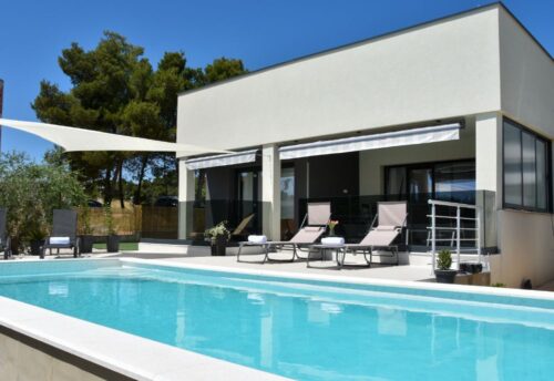 Kuća za odmor sa bazenom Vila Spotiva Zadar