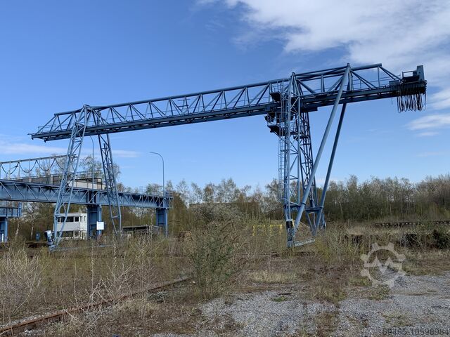 Gantry crane od dve šine
AUMUND / Teichmann Krane