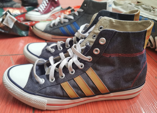 Adidas NEO 44 - ORIGINAL