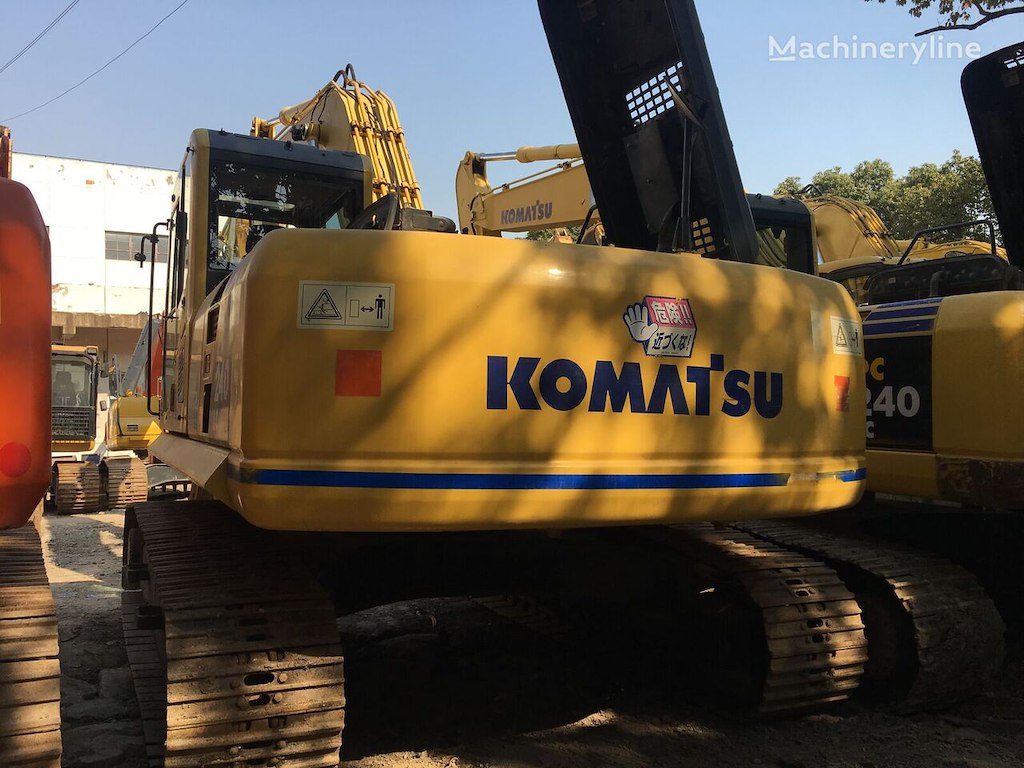 Komatsu PC240-8 bager guseničar