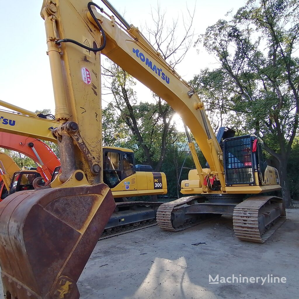 Komatsu PC360 bager guseničar