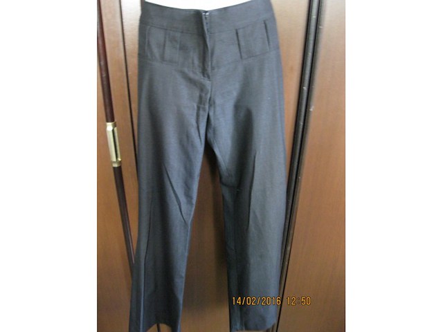 PANTALONE ELASTIČNE 36