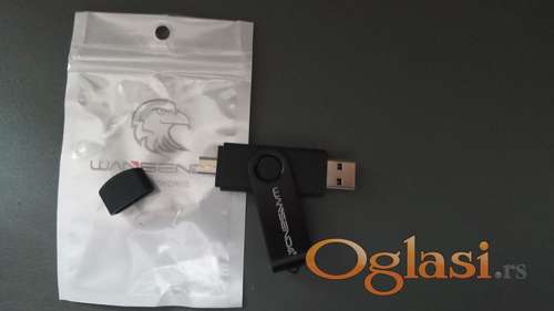 Usb 128 gb sa ulazom za racunar i telefon