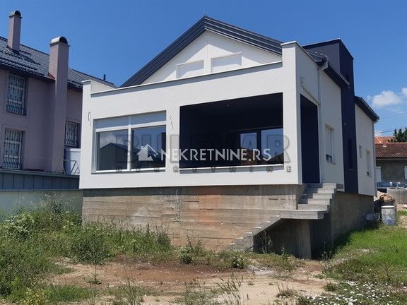 Kuća Donji Komren, 220m2