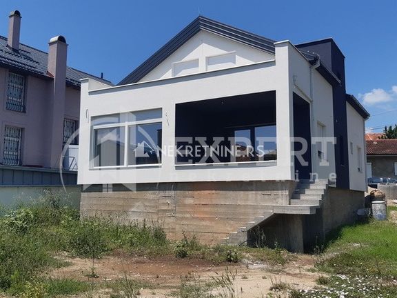 Kuća Donji Komren, 220m2