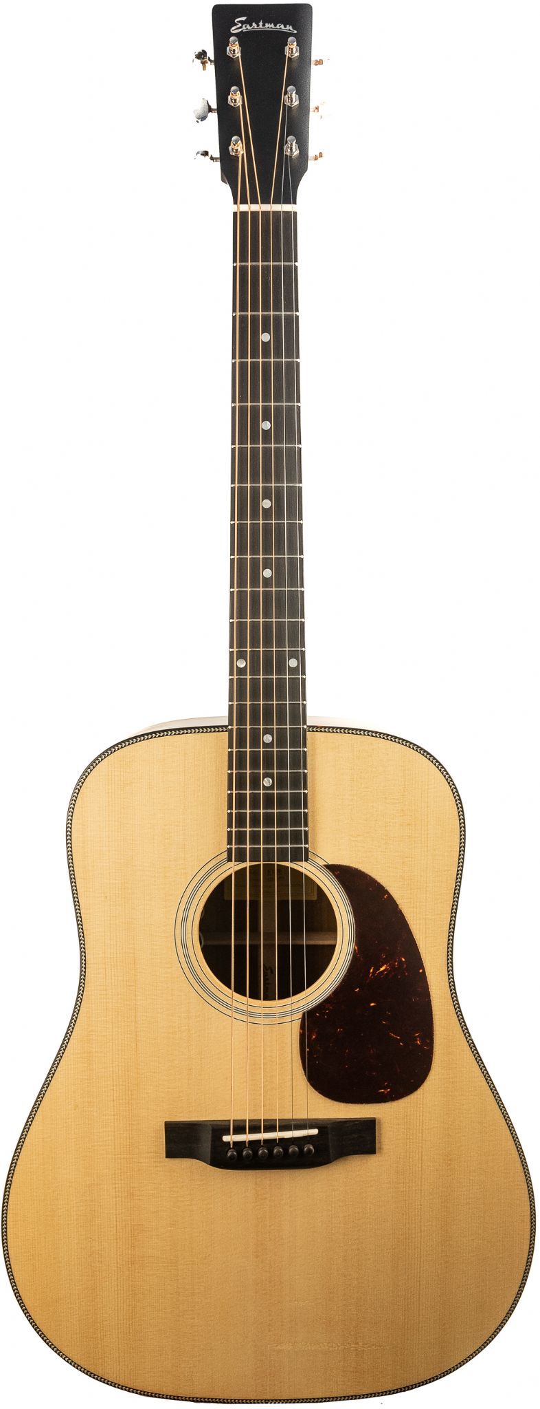 Eastman E3 DE ozvučena akustična gitara sa torbom