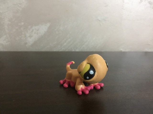 Littlest pet shop - zaba
