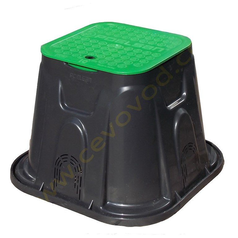 PVC parkovska sahta 240mm x 240mm POE (10)