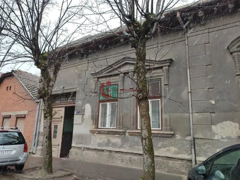 Prodaja, kuća, 266m2, Centar, Subotica