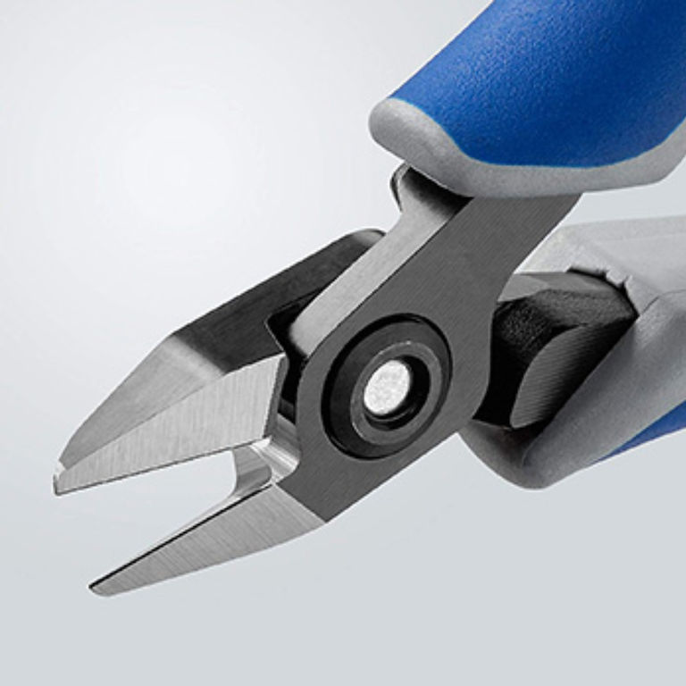 Knipex – Precizne kose sečice za elektroniku sa stezaljkom 125mm – 79 62 125