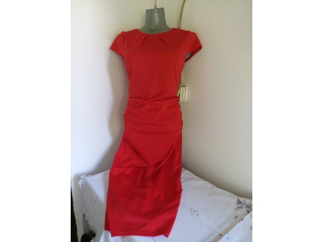 Crvena haljina faltica na dekolteu S