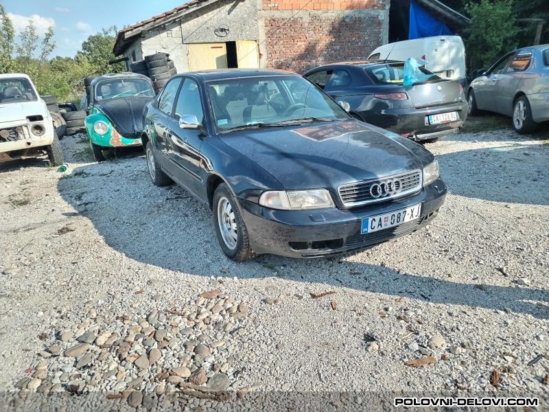 Audi A4 Kompletan Auto U Delovima