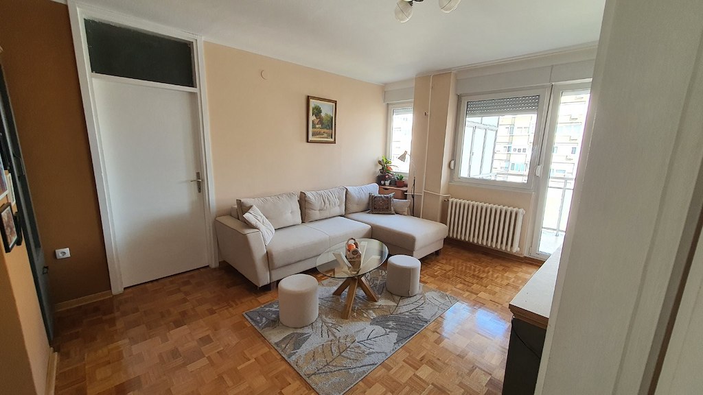 Stan,NOVI SAD,BULEVAR 75.00m2,154500€ , ID: 1095610