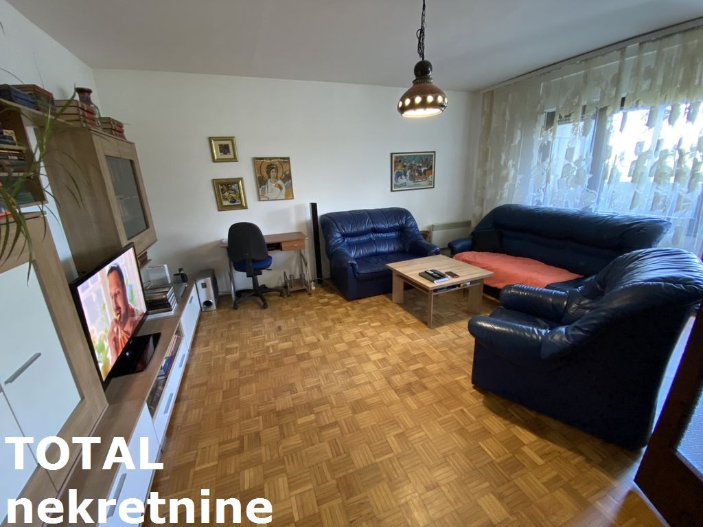 Stan,PETROVARADIN,BLOK 8 87.00m2,123600€ , ID: 1045038