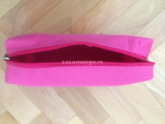 Pink neseser 19 x 11 x 6.5cm