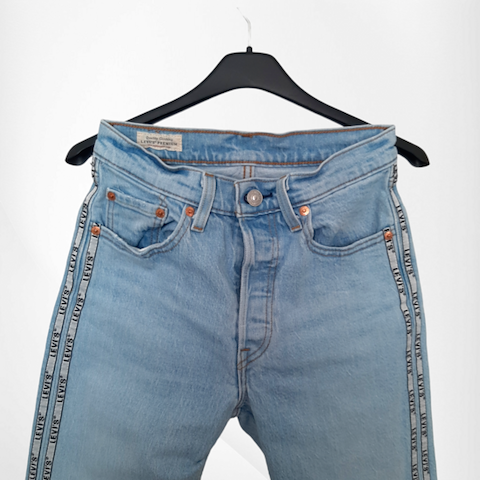 Levis farmerke W24 XXS