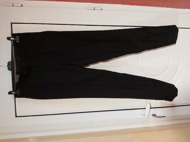 C&;A crna pantalone
