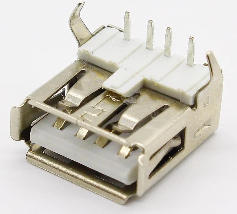 Ženski USB konektor tip A za PCB montažu