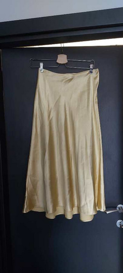 Zara midi suknja