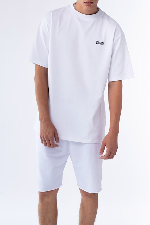 MINIMAL WHITE TSHIRT