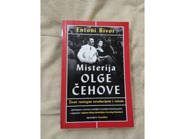 Misterija Olge Čehove,Entoni Bivor