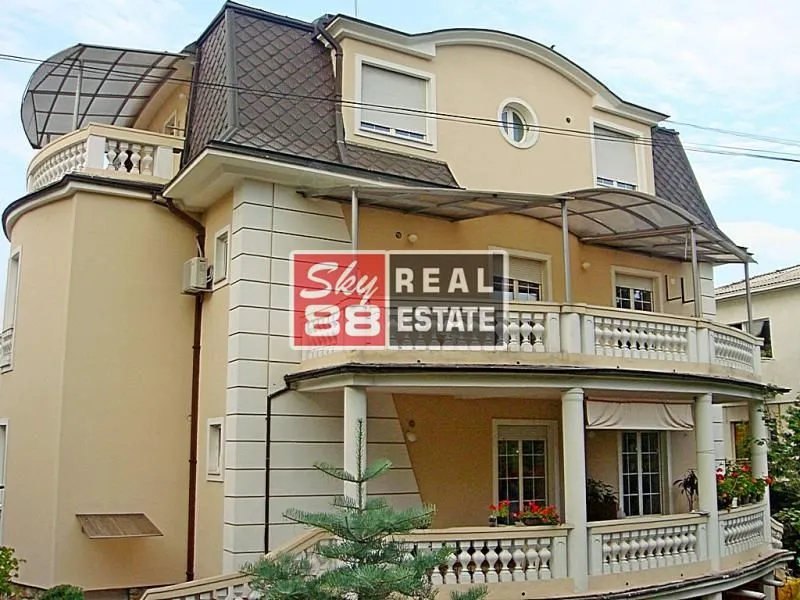Prodaja, kuća, 348m2, Dedinje, Beograd