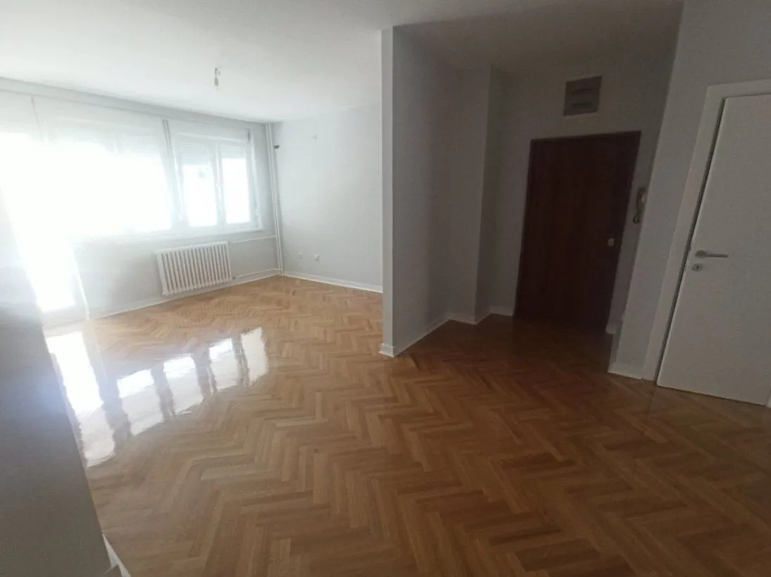 Prodaja, četvorosoban stan, 92m2, Podbara, Novi Sad, Novi Sad