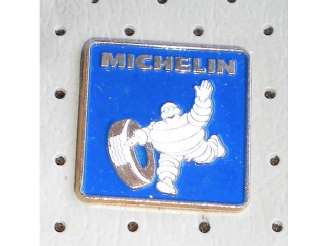 Auto gume `Michelin`