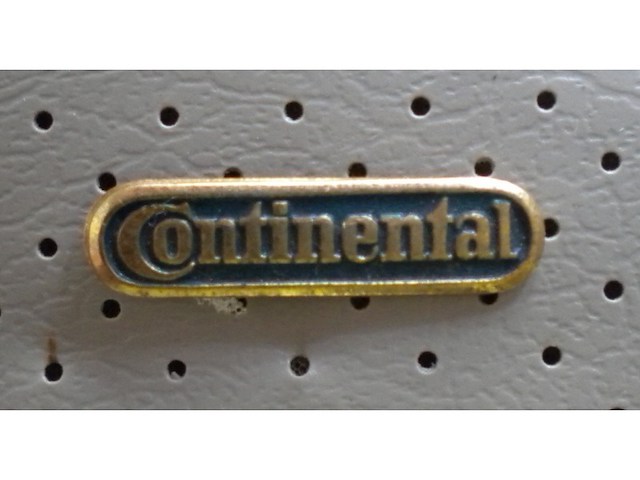 Auto gume `Continental` (2)