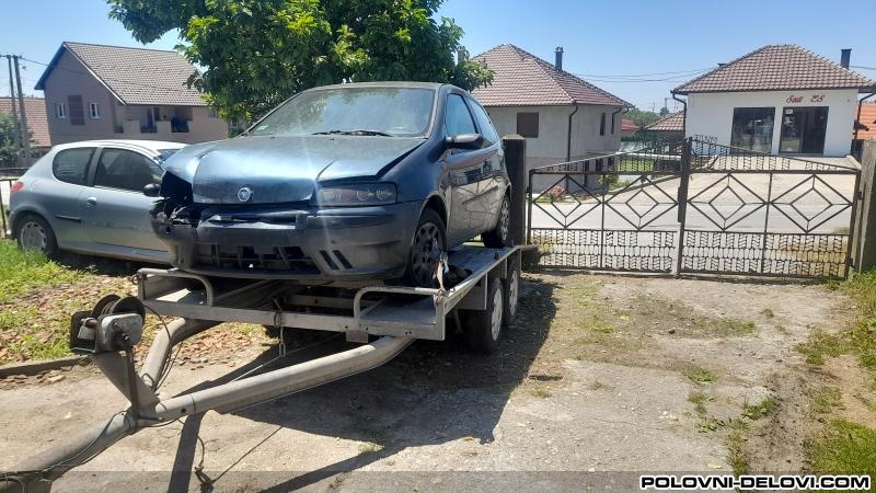 Fiat Punto Kompletan Auto U Delovima